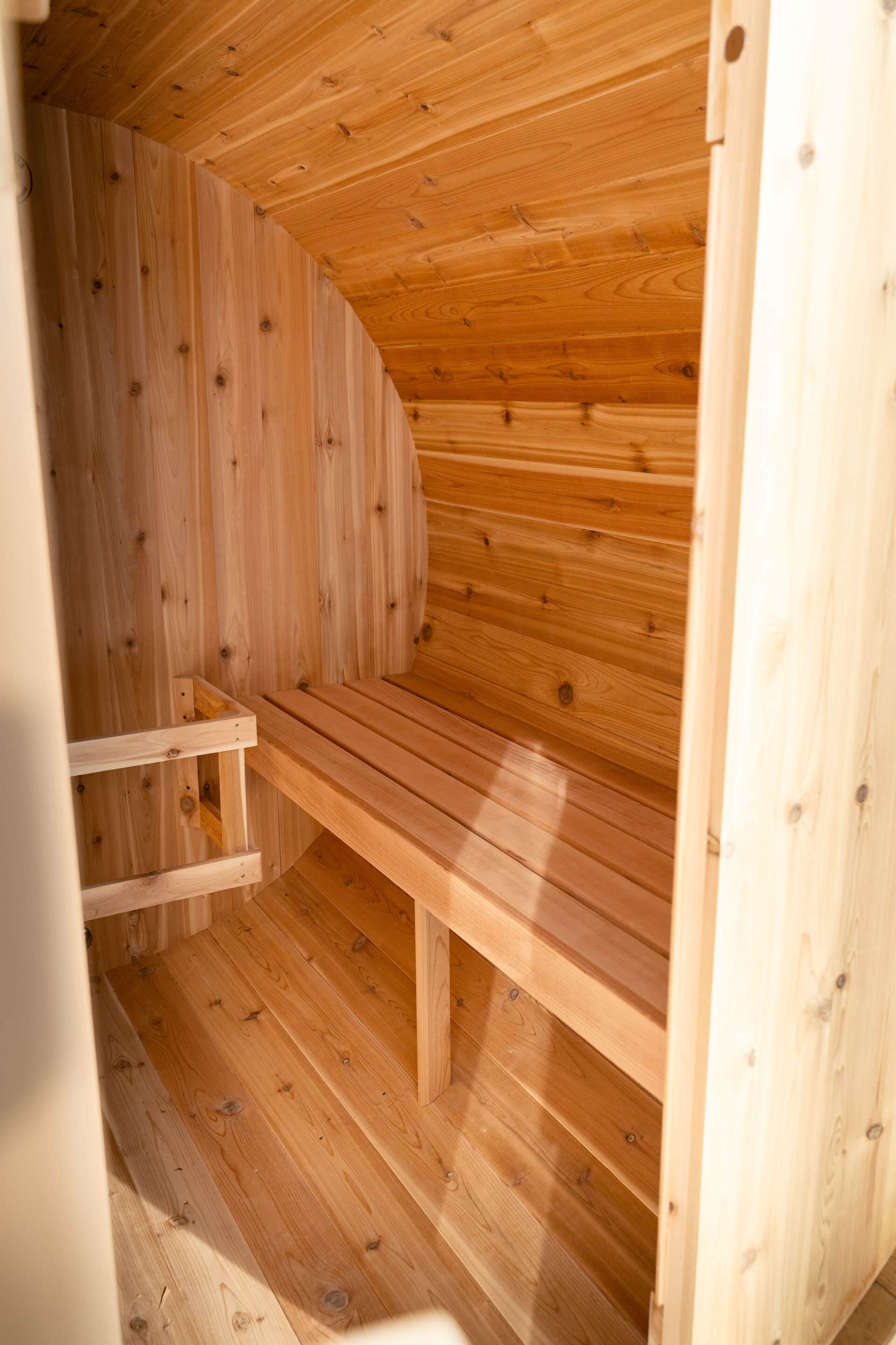 4 Person Cedar Barrel Sauna – 6ft Long – BnB Barrels